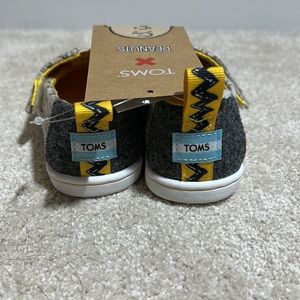 Toms | Shoes | Toms X Peanuts | Poshmark